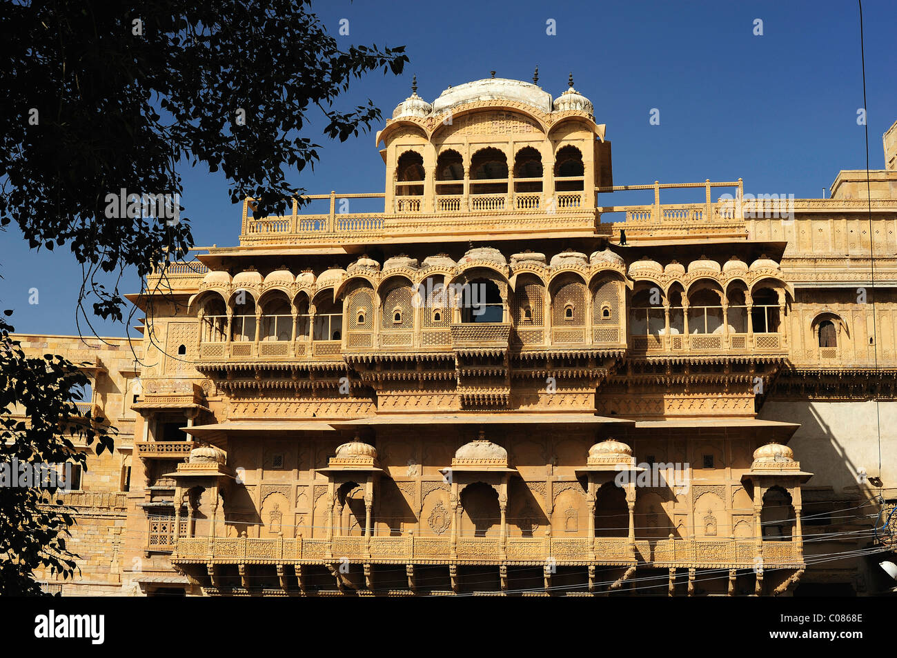 Old haveli hi-res stock photography and images - Alamy