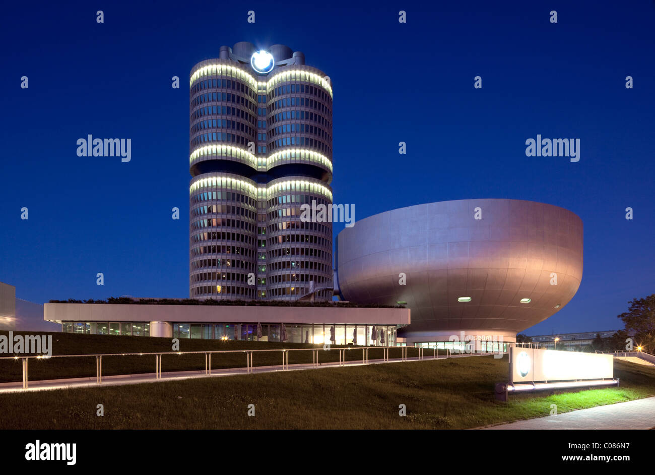 BMW high-rise building and BMW Museum, headquarters of the Bavarian ...