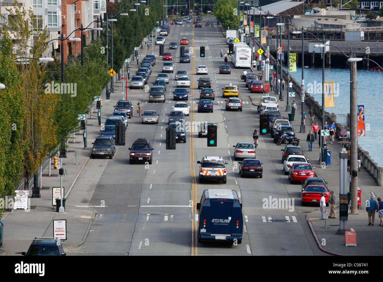 Cityscape on Alaskan Way, Seattle, Washington, USA Stock Photo - Alamy