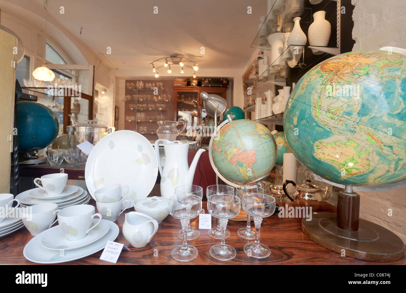 Furnishing Shop window Stock Photo - Alamy
