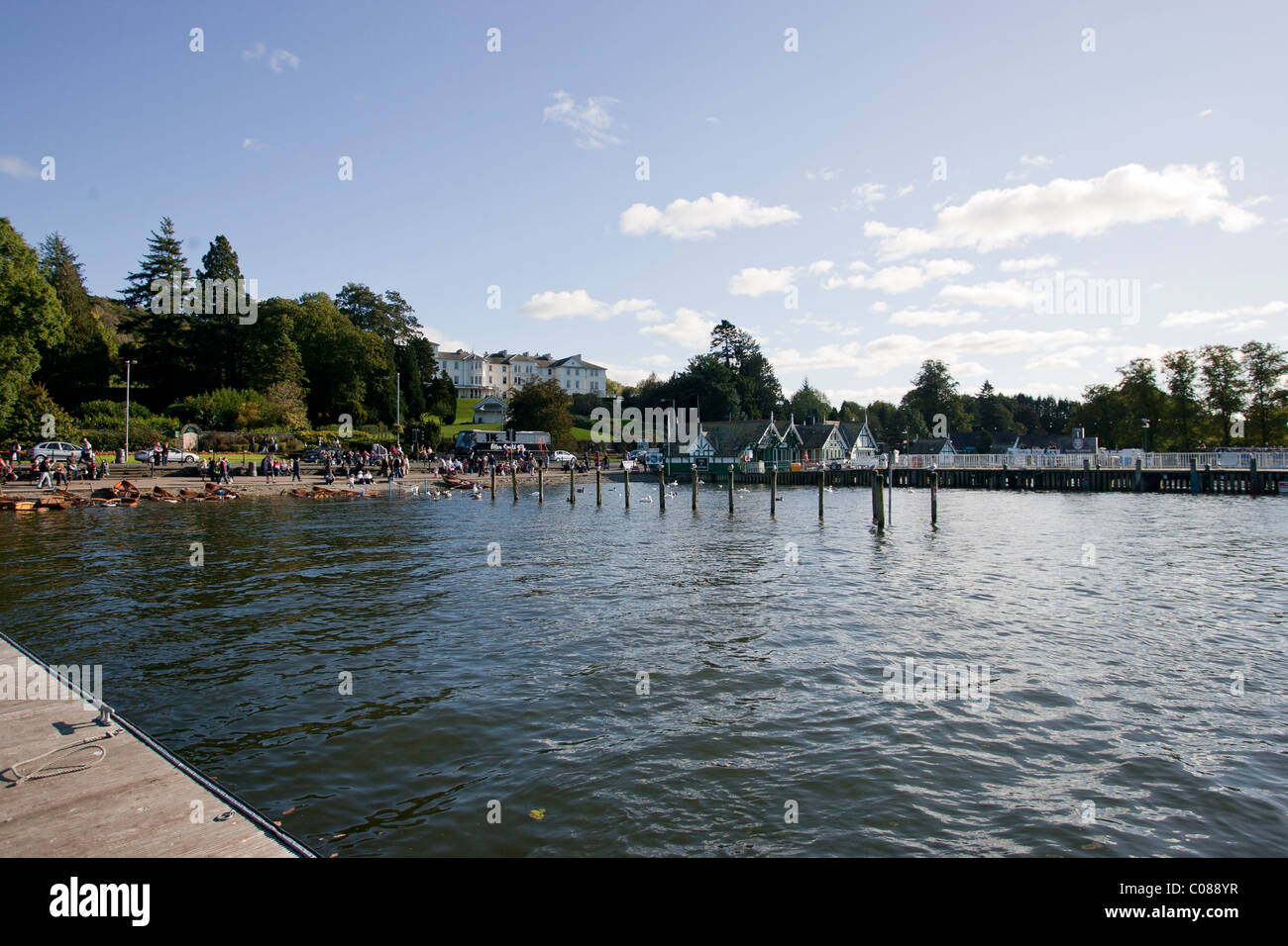 Summer on Lake Windermere = Bowness Bay front in August Stock Photo - Alamy