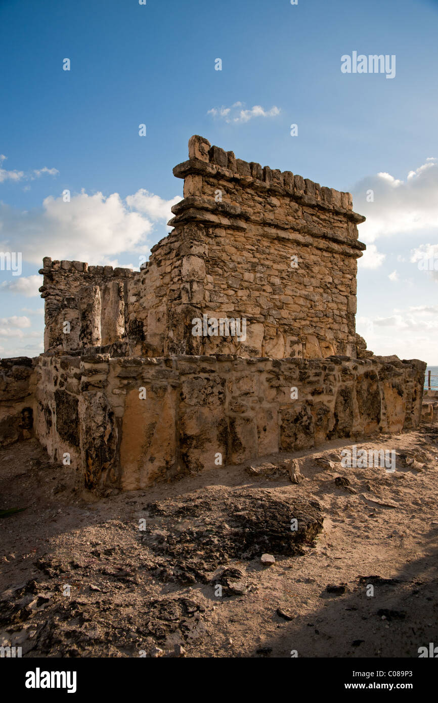 Yamil Lu'um, Temple of the Scorpion (Templo del Alacran), Mayan Ruins ...