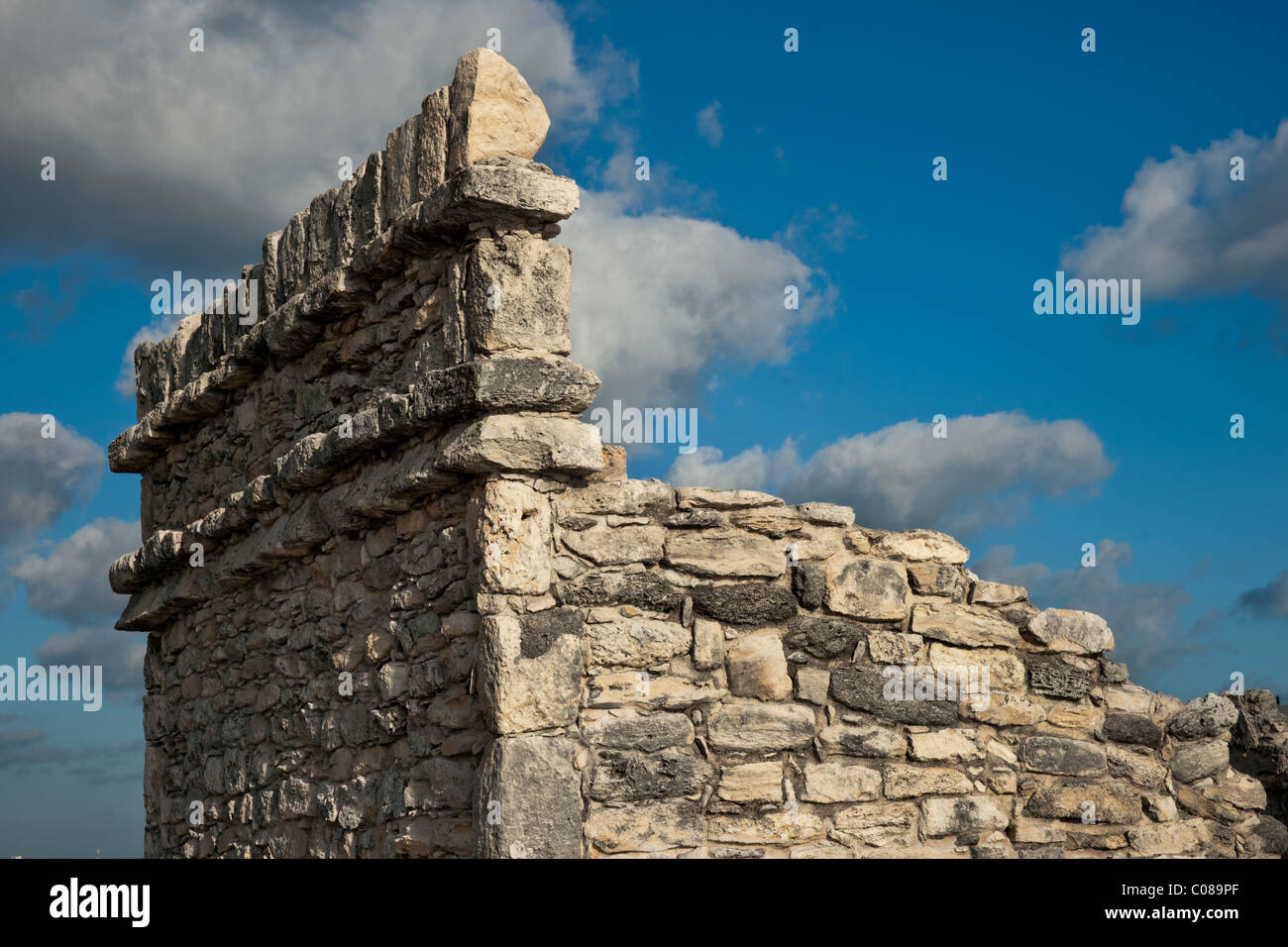 Yamil Lu'um, Temple of the Scorpion (Templo del Alacran), Mayan Ruins ...