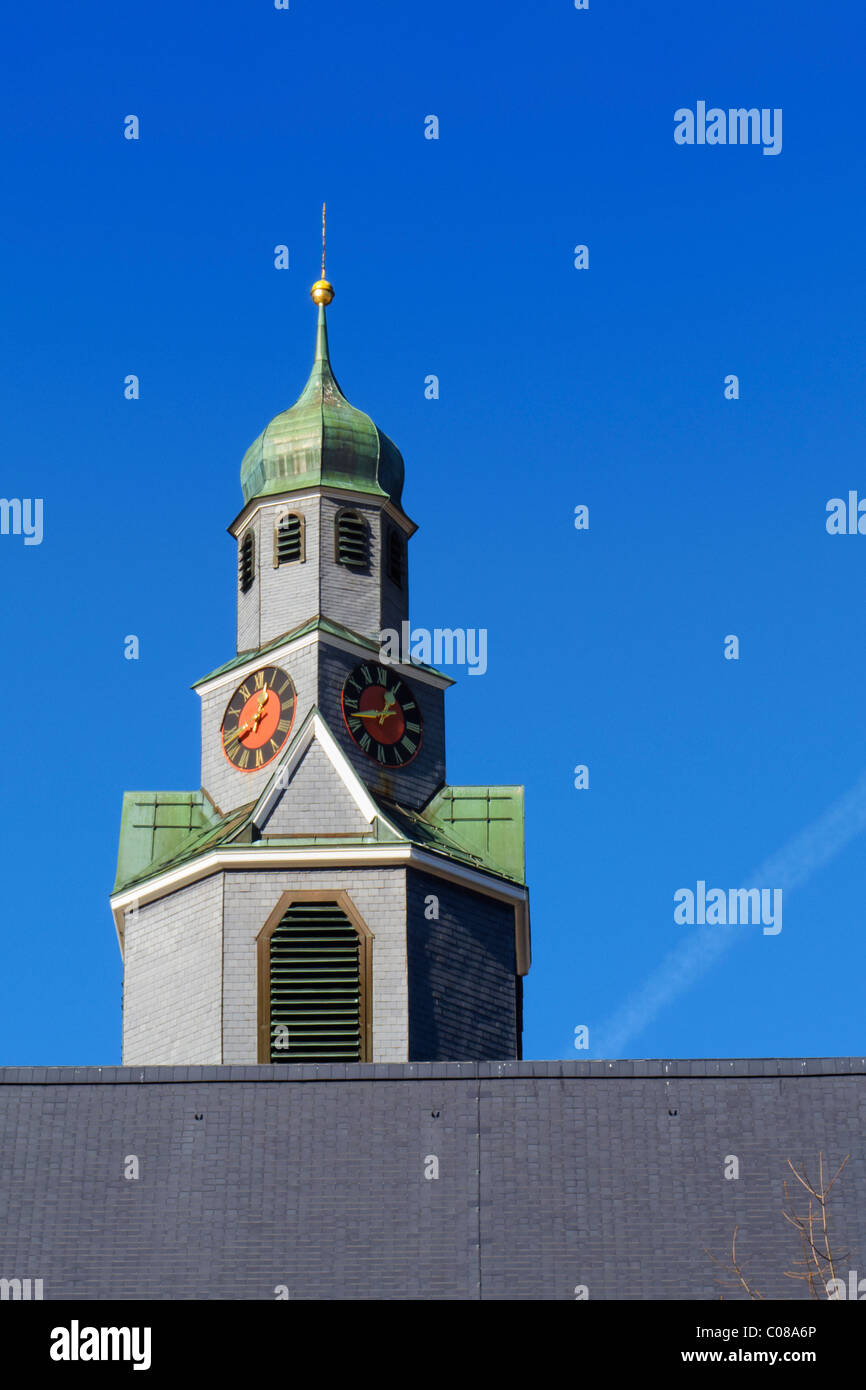 Church clock church clocks hi-res stock photography and images - Alamy