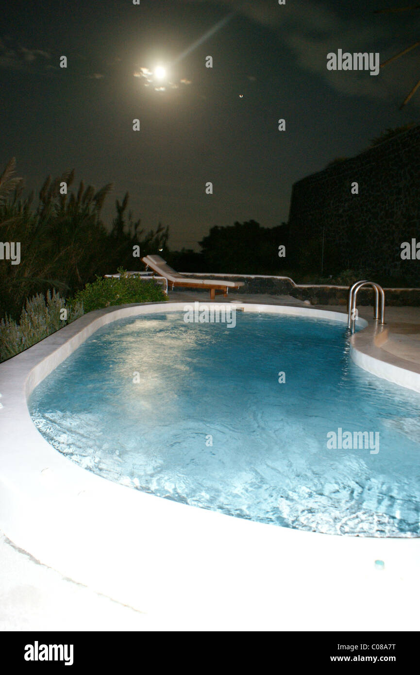 Moonlight swim hi-res stock photography and images - Alamy