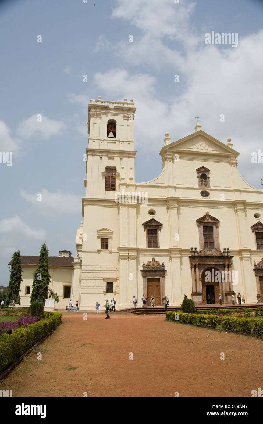 India, Goa, city of Old Goa. Portuguese-Gothic style Se Cathedral ...