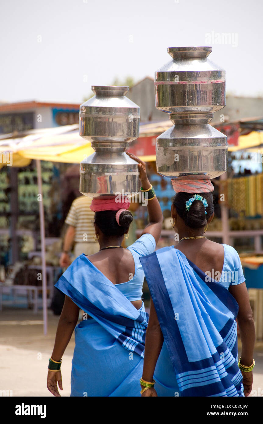 India, Maharashtra, Mumbai (aka Bombay). Gharapuri Island, Mount ...