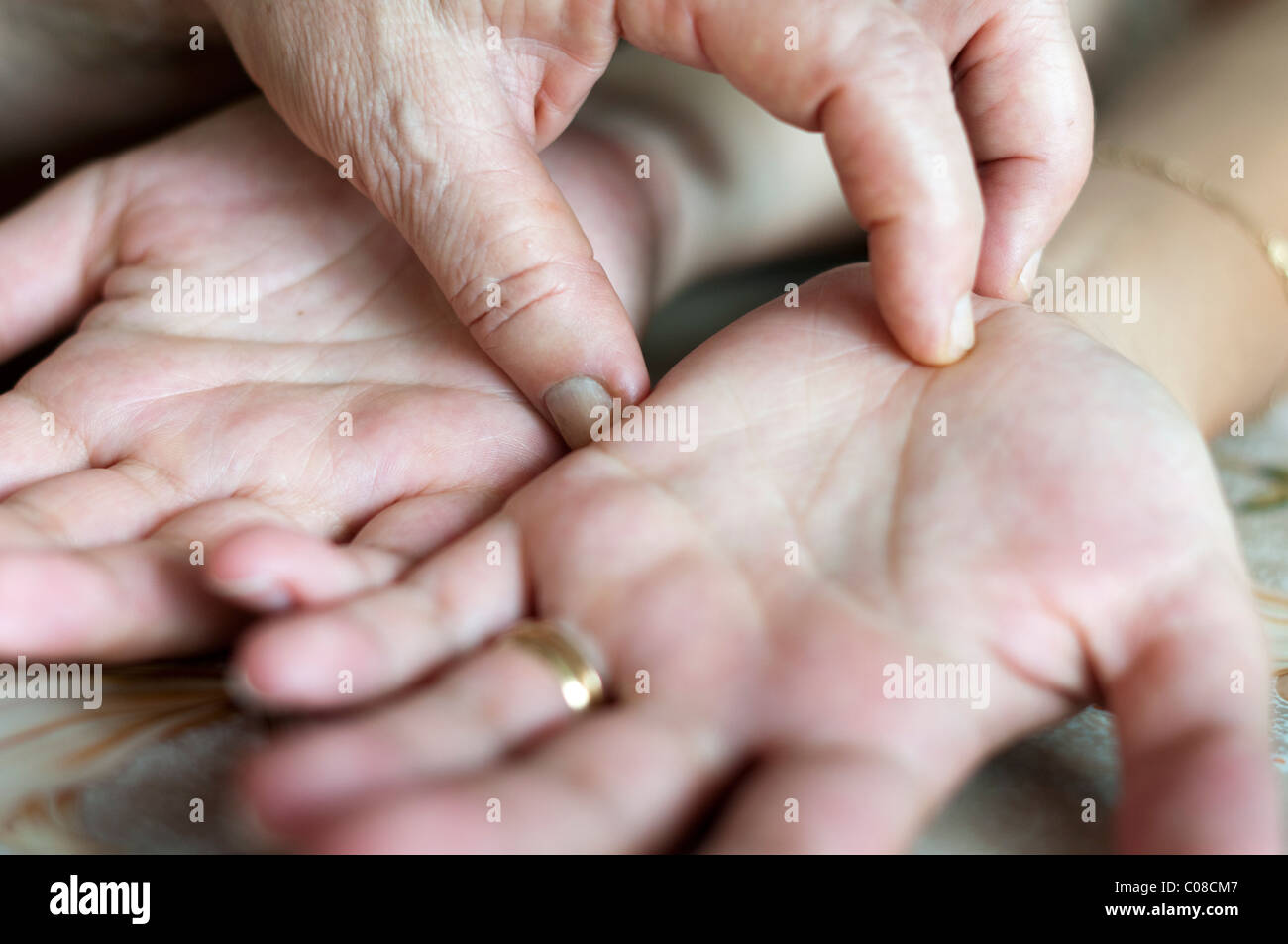Palmistry hand hi-res stock photography and images - Alamy