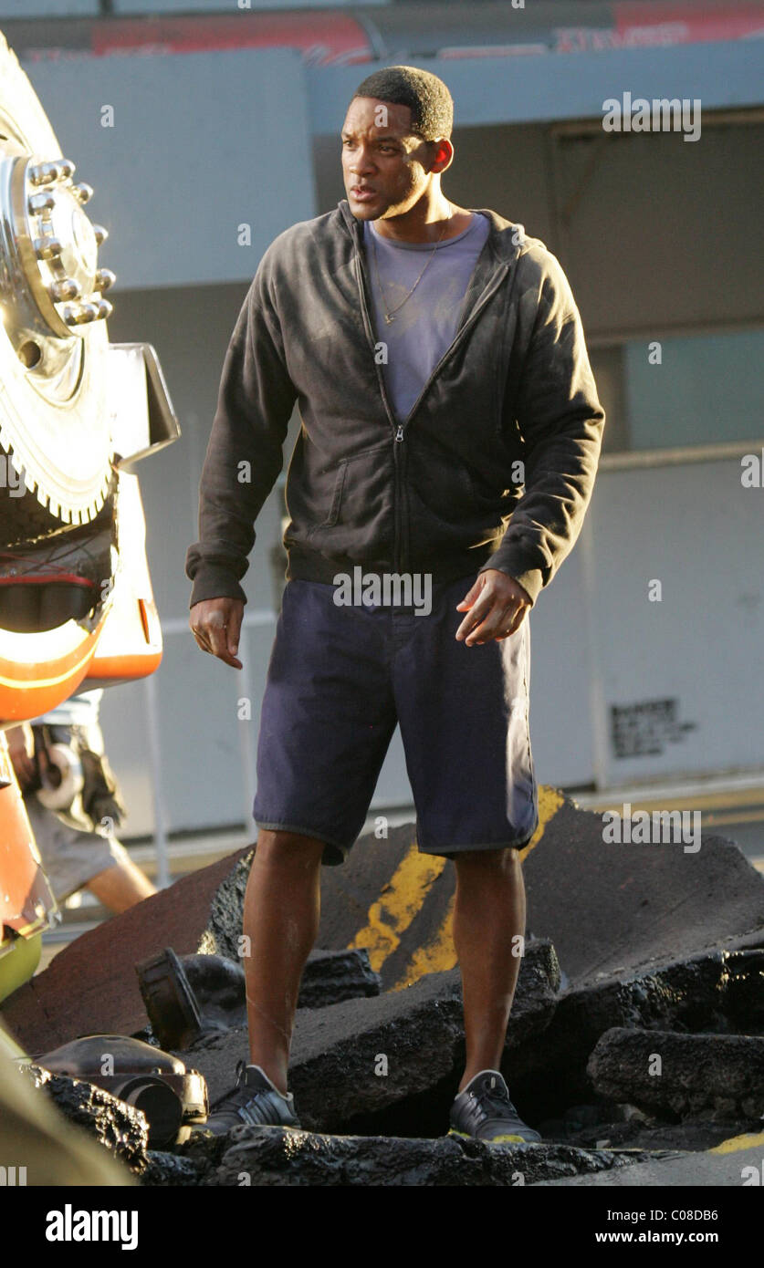 Will Smith on location on Hollywood Boulevard filming an explosive ...