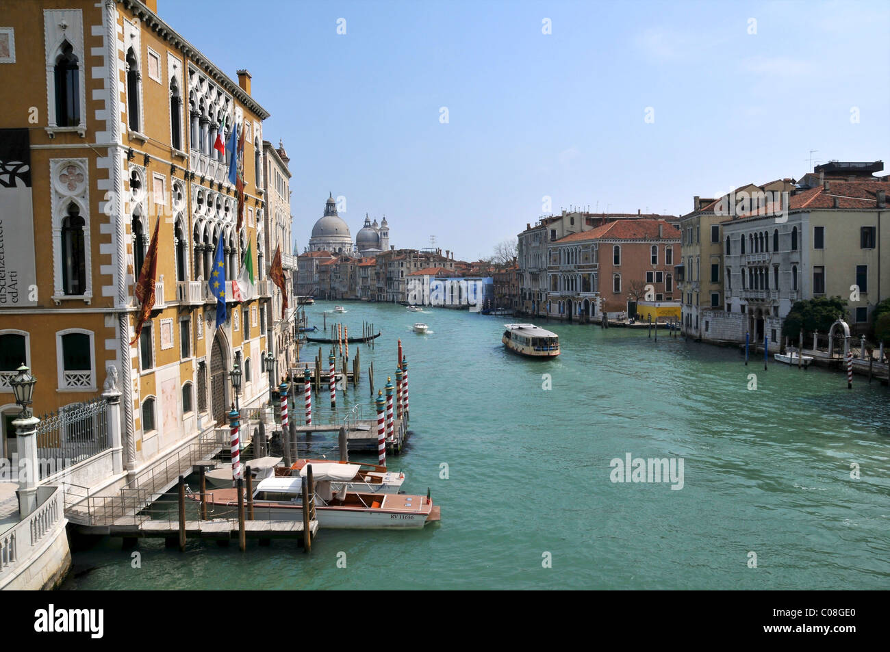 Waterways canals in venice hi-res stock photography and images - Alamy