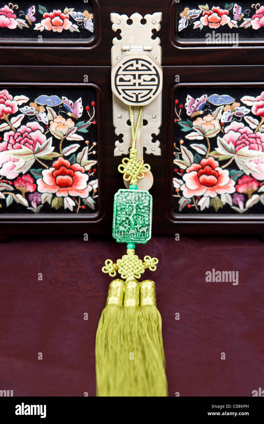 Hanging trinkets hi-res stock photography and images - Alamy