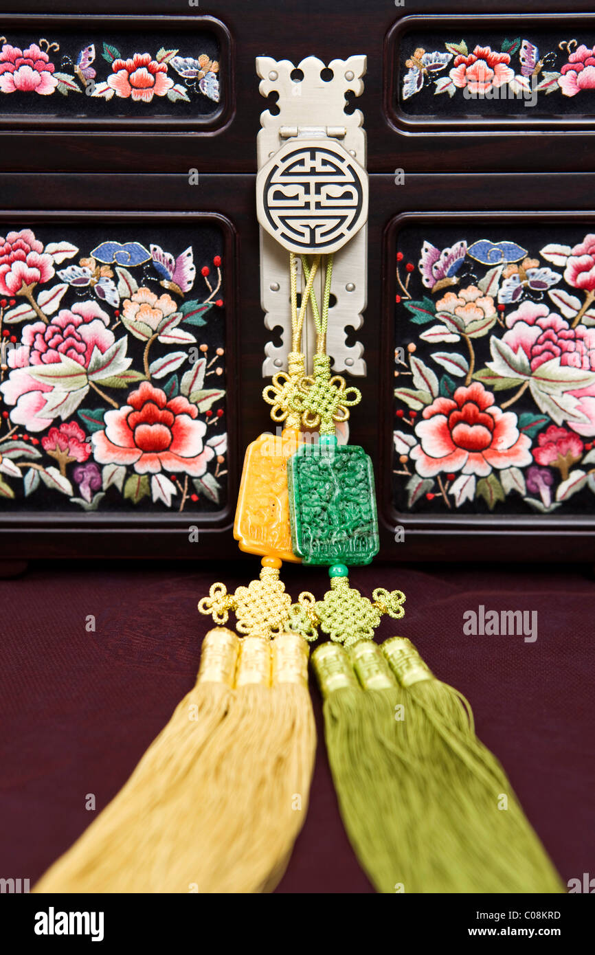 Traditional korean patterns hi-res stock photography and images - Alamy