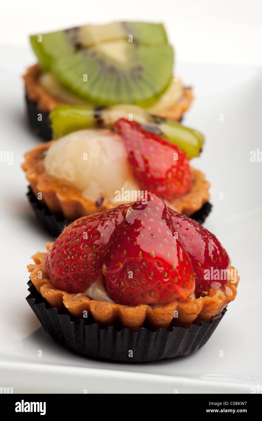 Assorted flavor fruits tart Stock Photo - Alamy