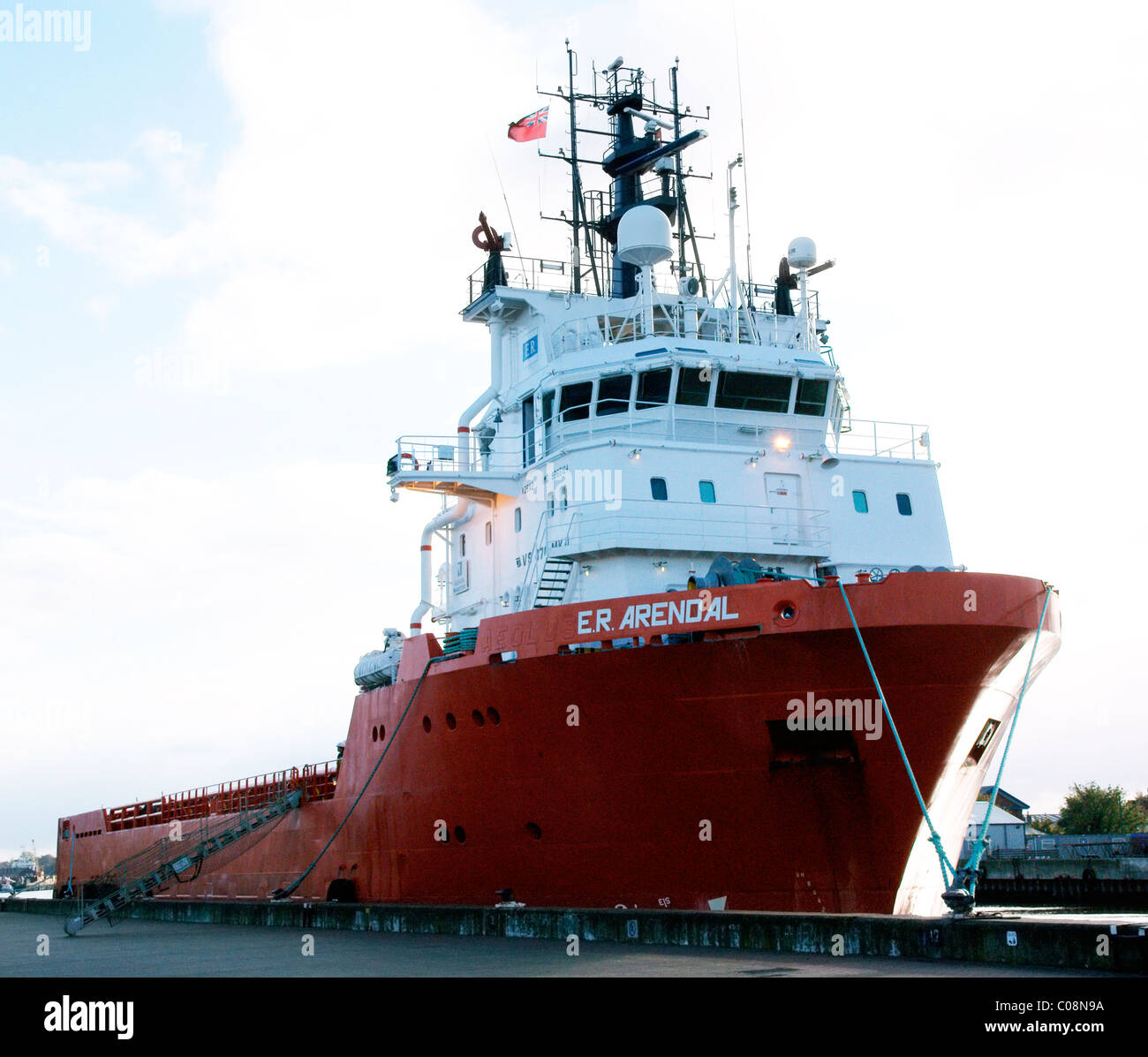 Platform supply vessel hi-res stock photography and images - Alamy