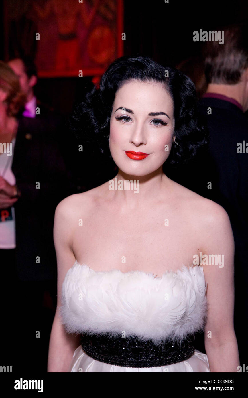 Dita Von Teese performing at Macy's Passport at Fort Mason San ...