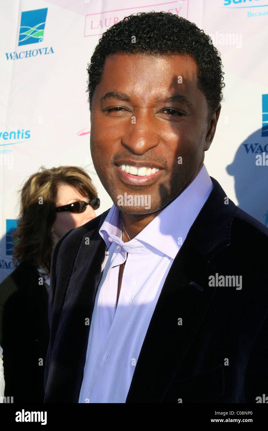 Kenny "Babyface" Edmonds Frosted Pink event to raise awareness of women ...