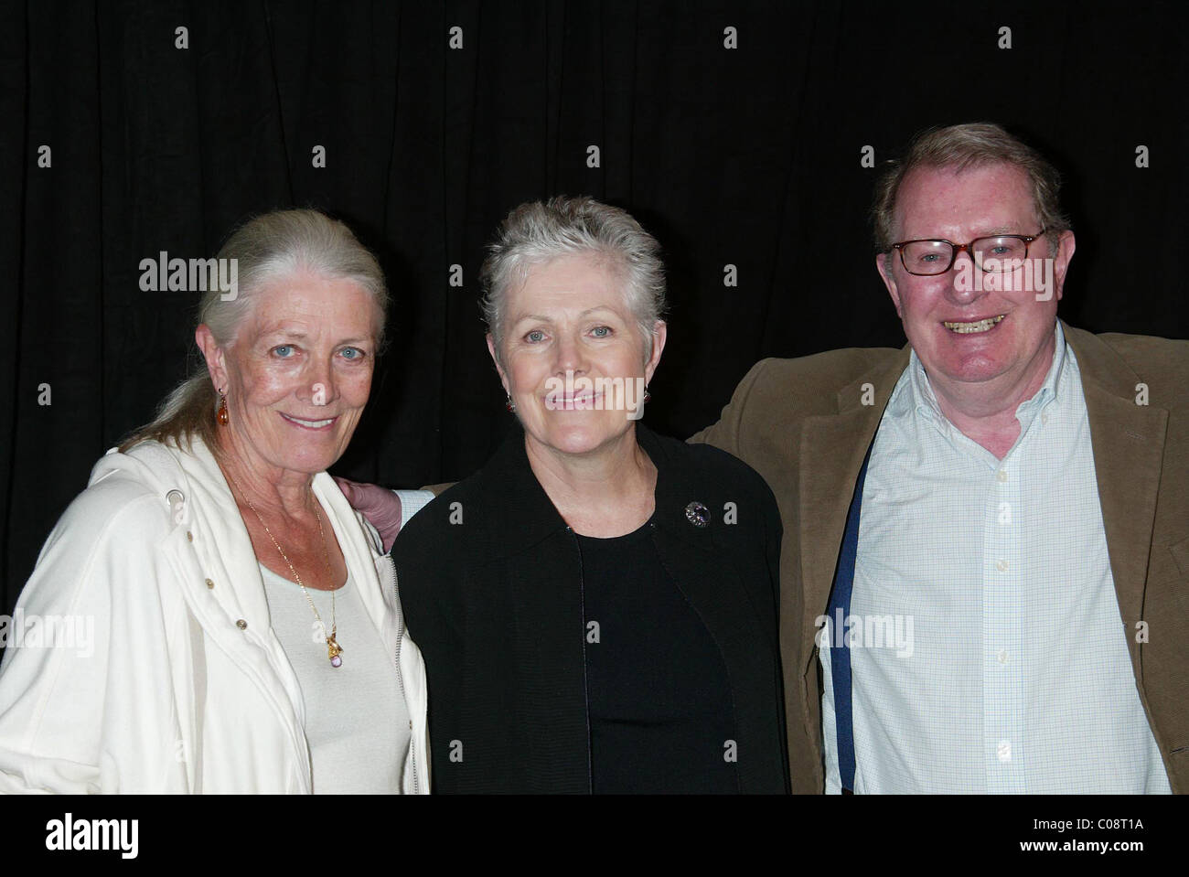 ***File Photos**** REDGRAVES MOURN AGAIN AS CORIN DIESOscar winner ...