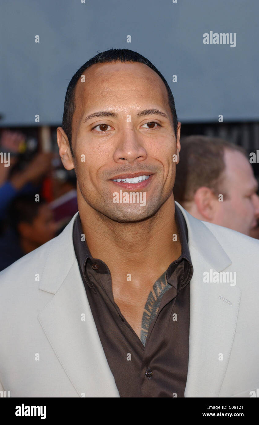 The game plan dwayne johnson hi-res stock photography and images - Alamy