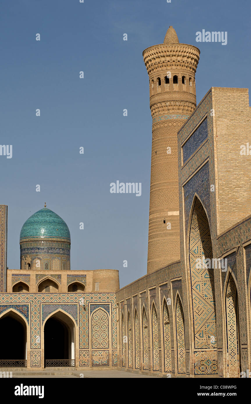 The Kalon Minaret, Kalon Mosque, Bukhara, Uzbekistan Stock Photo - Alamy