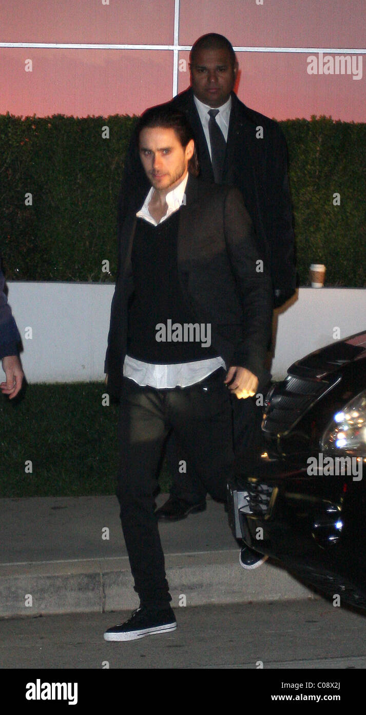 Jared Leto leave the Oscar party held at a Mansion and collects his car ...