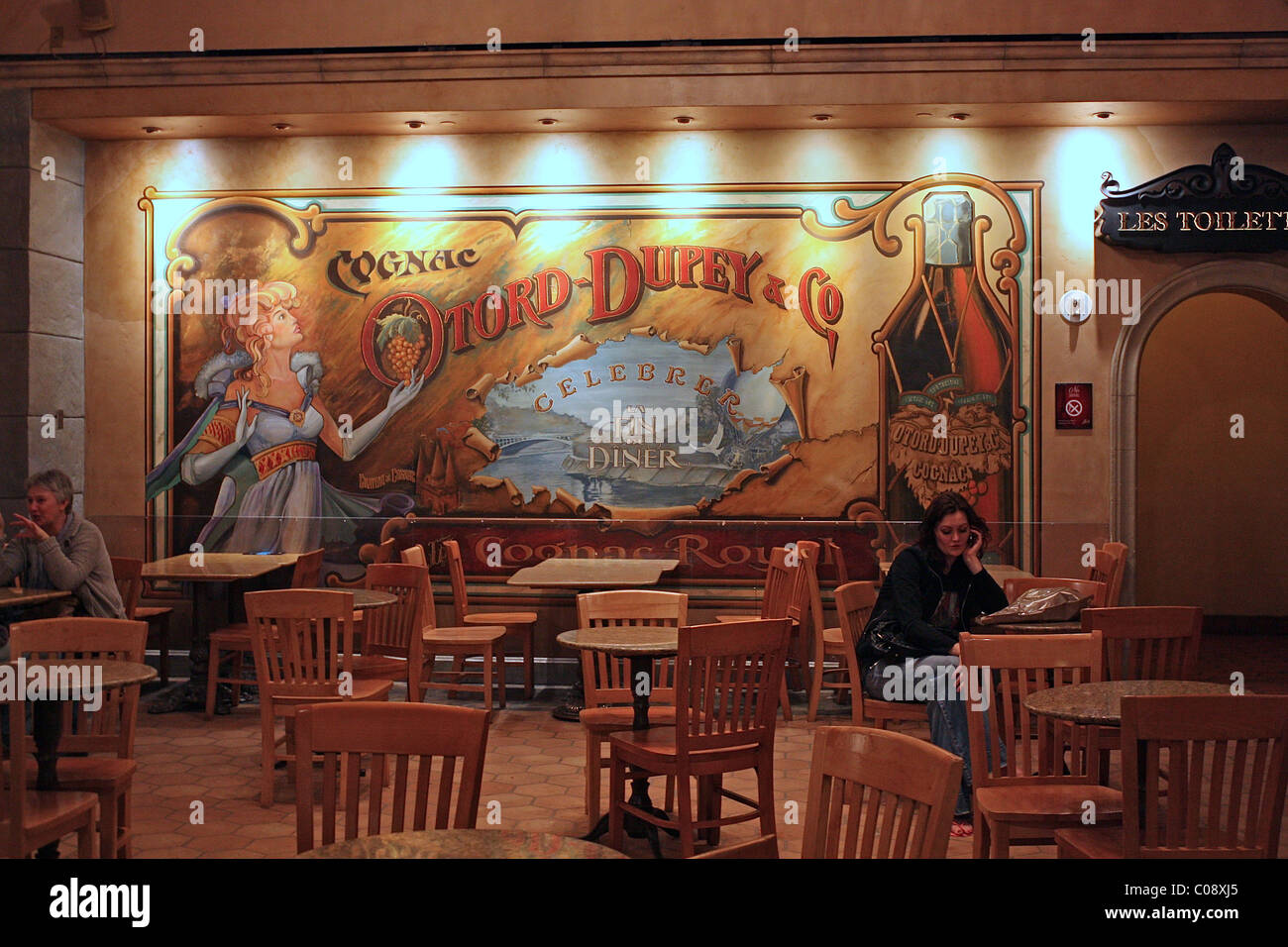 A cafe at the Paris Las Vegas Hotel and Casino Stock Photo - Alamy