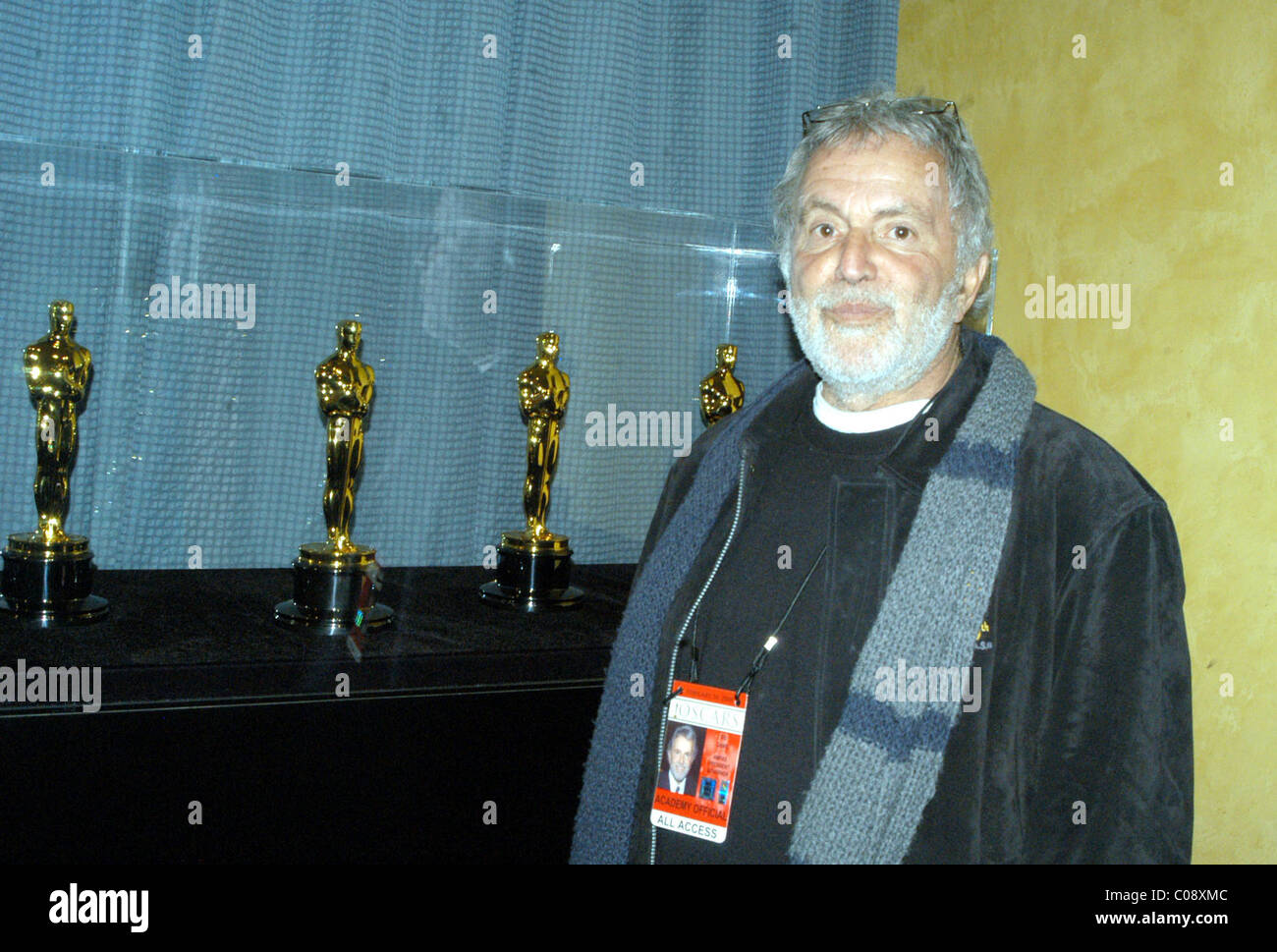 Sid Ganis Oscars signing at the Kodak Theatre Hollywood California - 22 ...