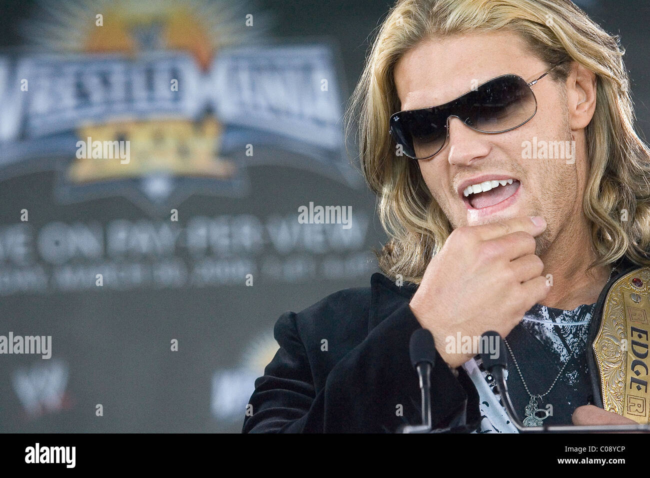 WWE wrestler, Edge At a press conference at the Staples Centre for ...