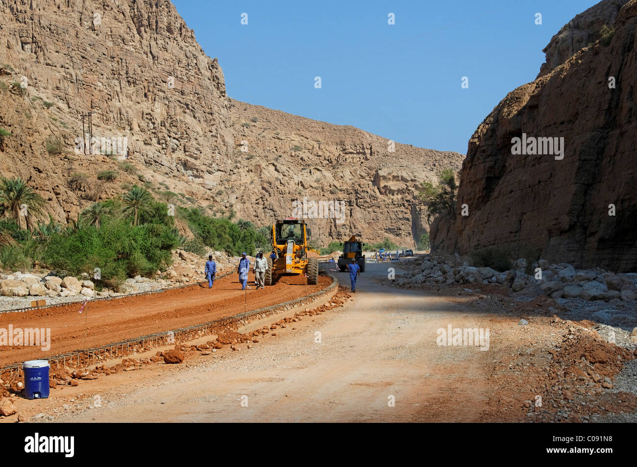 Road construction hi-res stock photography and images - Alamy