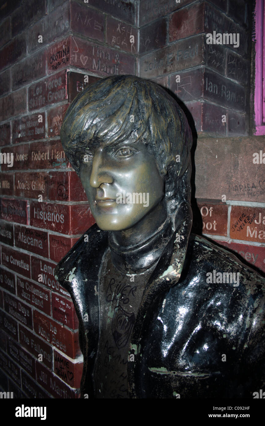 close up of John Lennon statue in Mathew Street, Liverpool, UK Stock ...