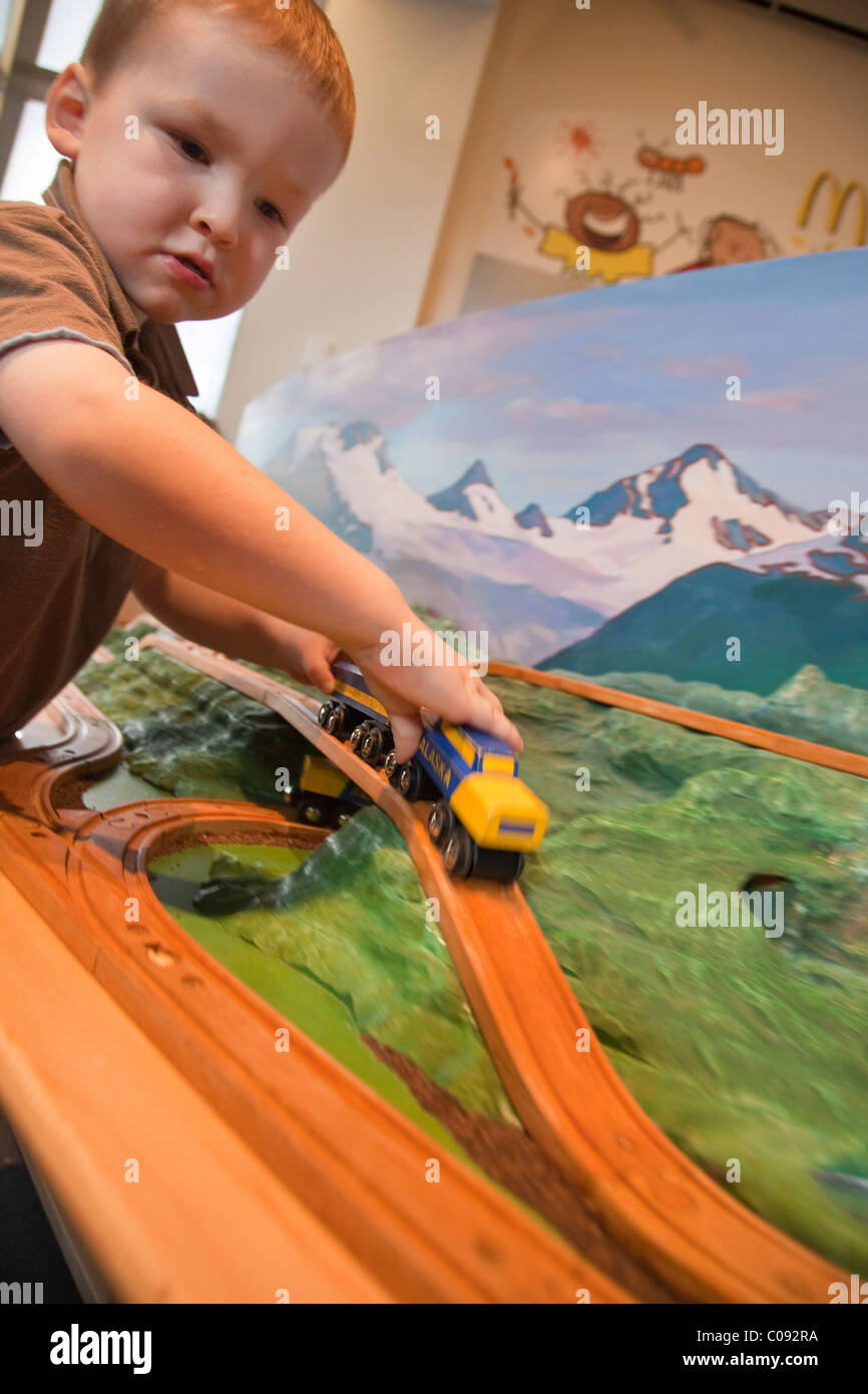Alaska train children hi-res stock photography and images - Alamy