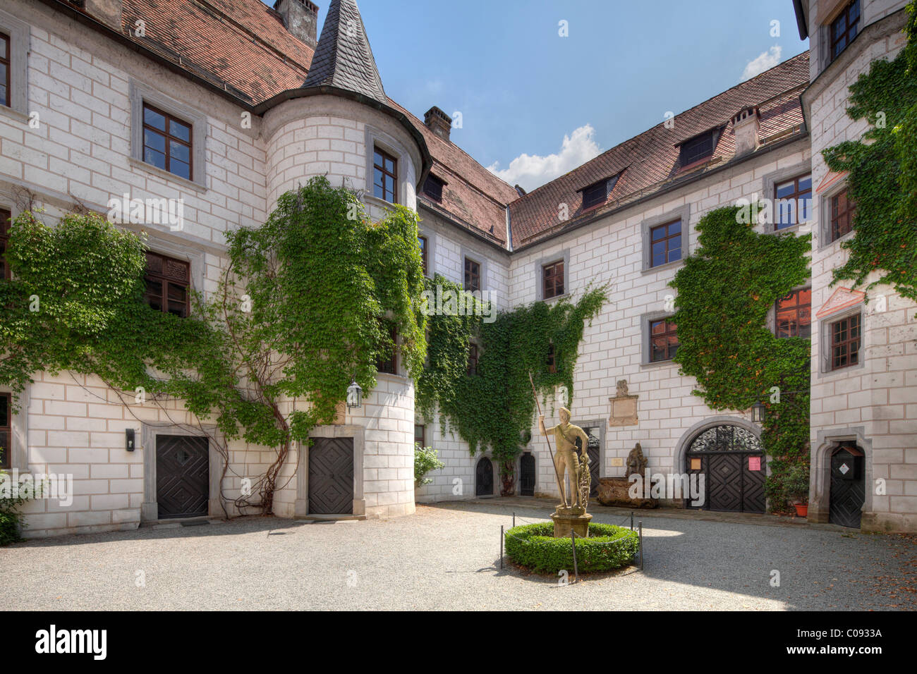 Upper castle courtyards hi-res stock photography and images - Alamy