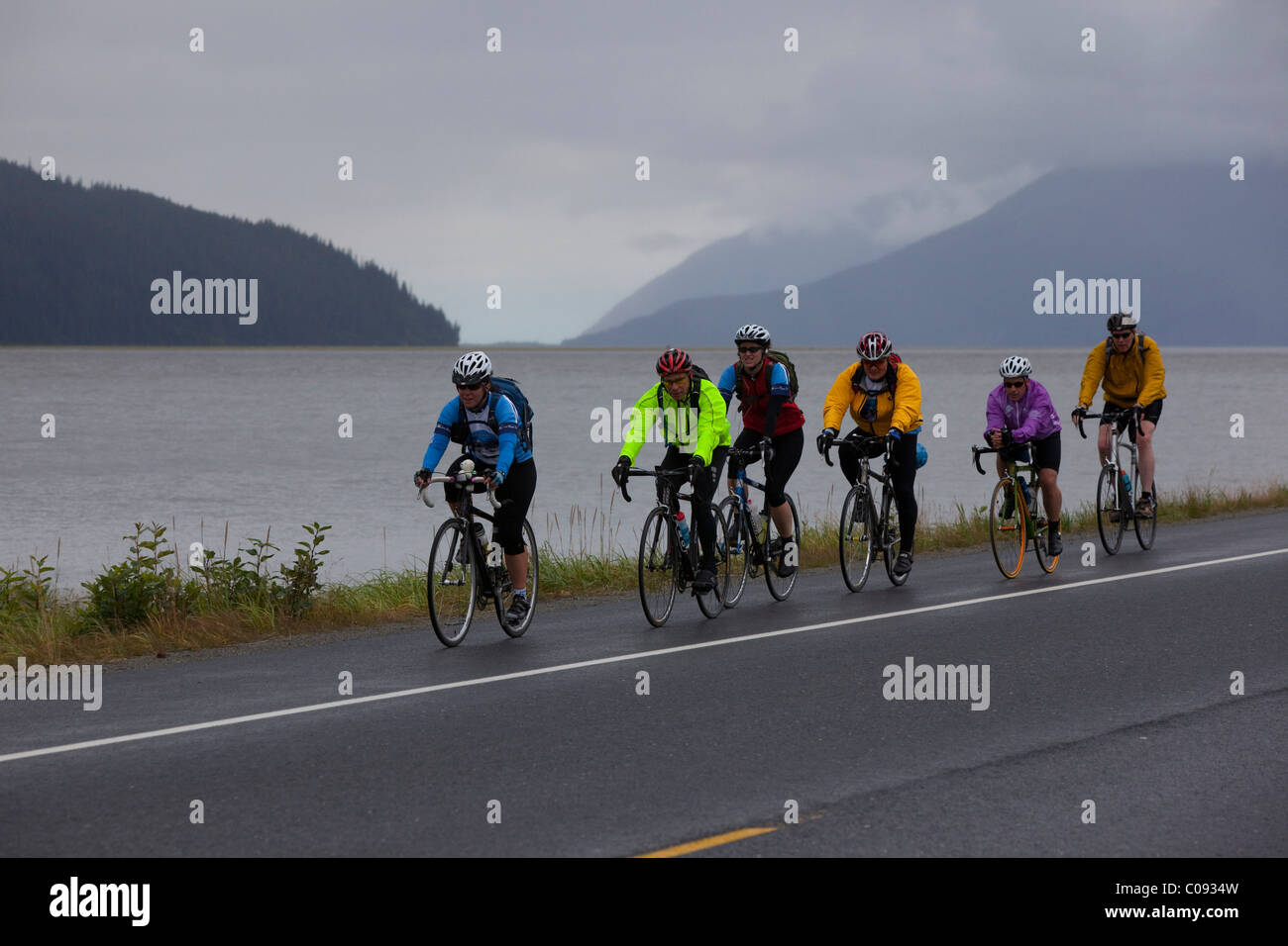 Shoulder ride group hi-res stock photography and images - Alamy