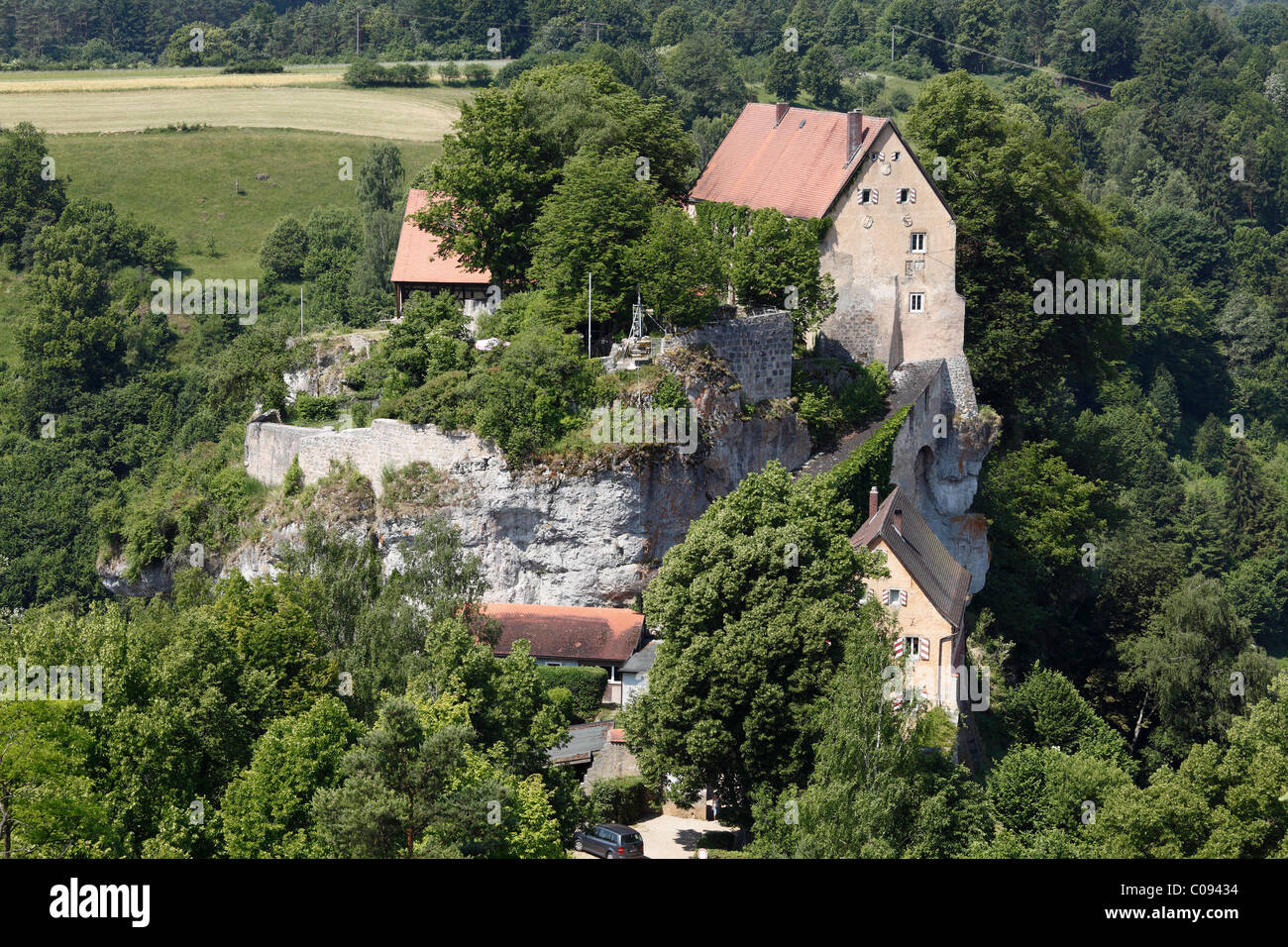 Burg Pottenstein Castle, Franconian Switzerland, Franconian Alb, Upper ...