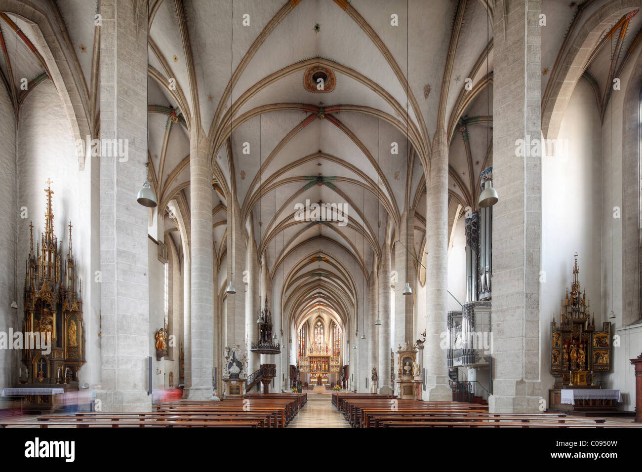 German cathedral interior hi-res stock photography and images - Alamy