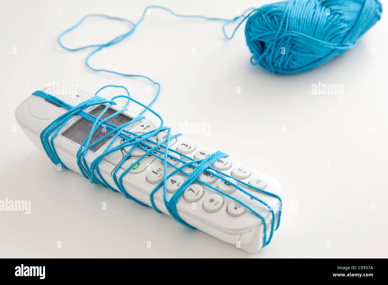 Entangled network hi-res stock photography and images - Alamy