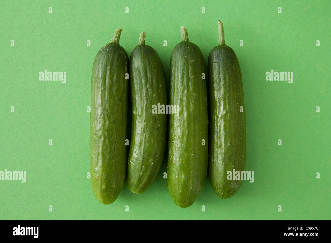 Four cucumbers hi-res stock photography and images - Alamy