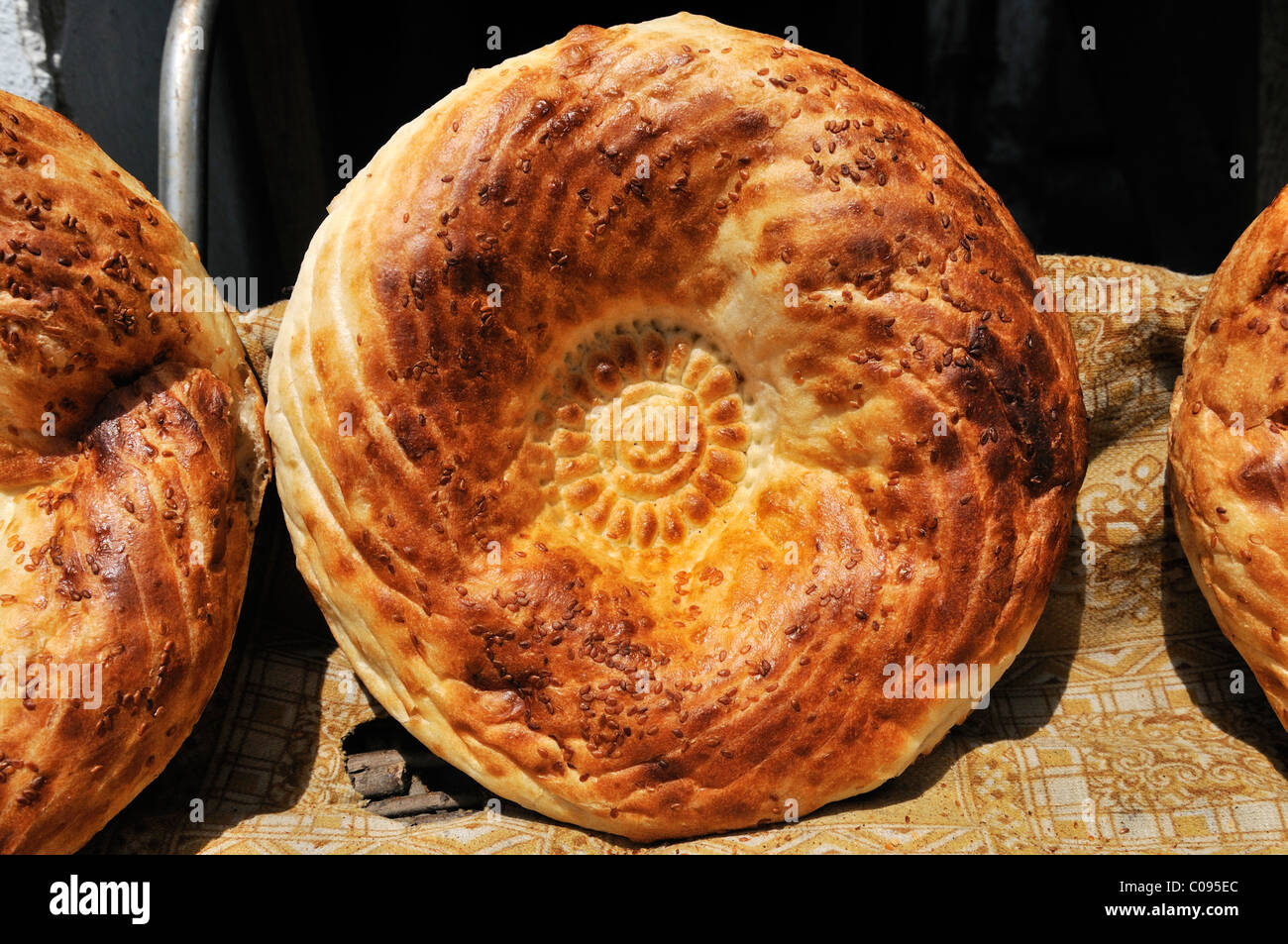 Samarkand bread hi-res stock photography and images - Alamy