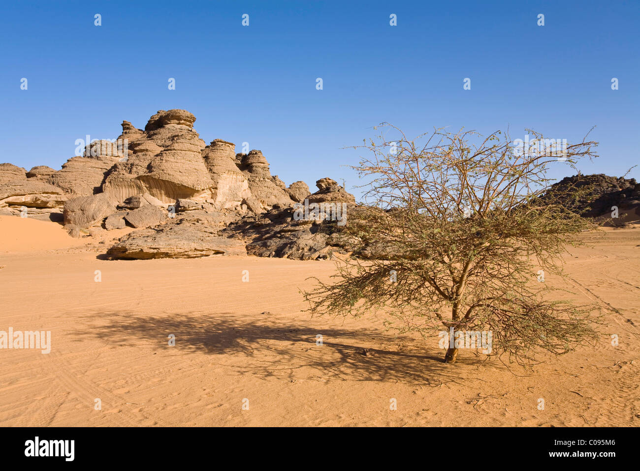 Region of akakus hi-res stock photography and images - Alamy