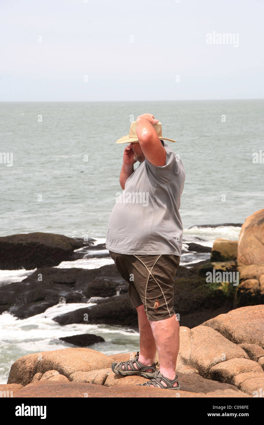 Overweight man beach hi-res stock photography and images - Alamy