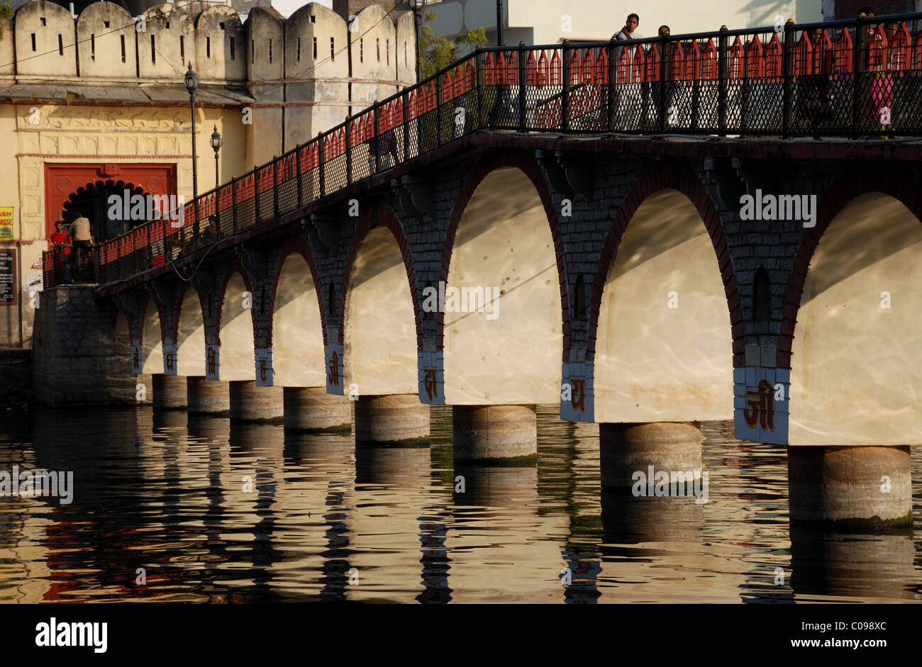 India arches hi-res stock photography and images - Alamy