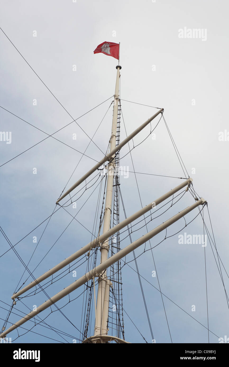 Masts of sailing ship rickmer rickmers hi-res stock photography and ...