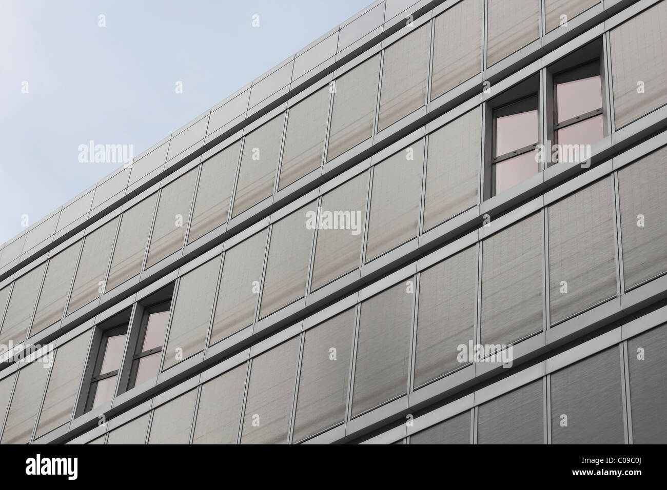 Facade open windows hi-res stock photography and images - Alamy