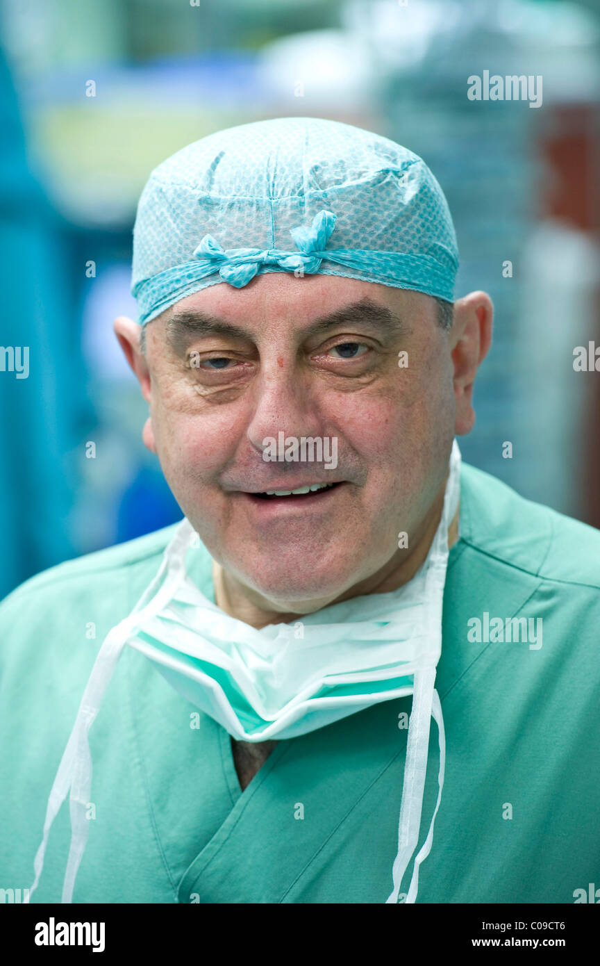 Prof. Roland Hetzer, Deutsches Herzzentrum Berlin or German cardiac ...