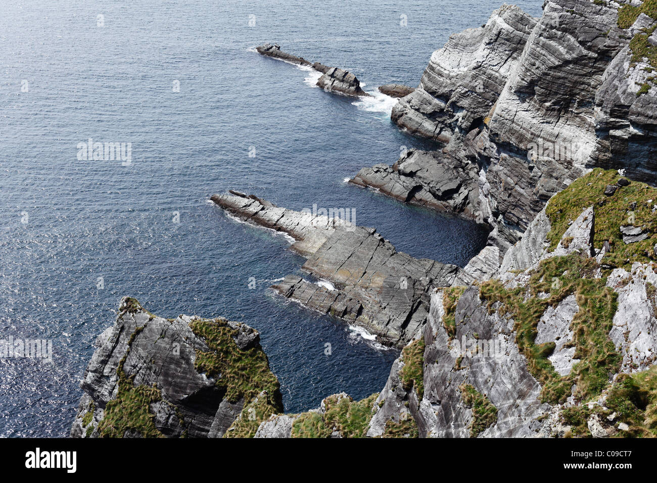 Steep escarpments hi-res stock photography and images - Alamy