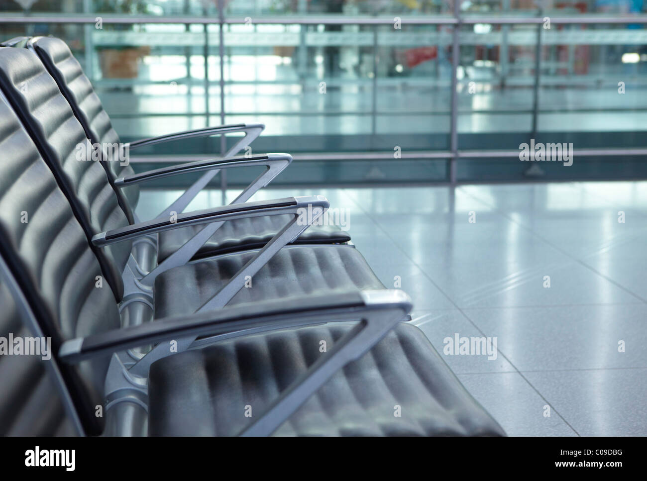Waiting room in an airport building Stock Photo - Alamy