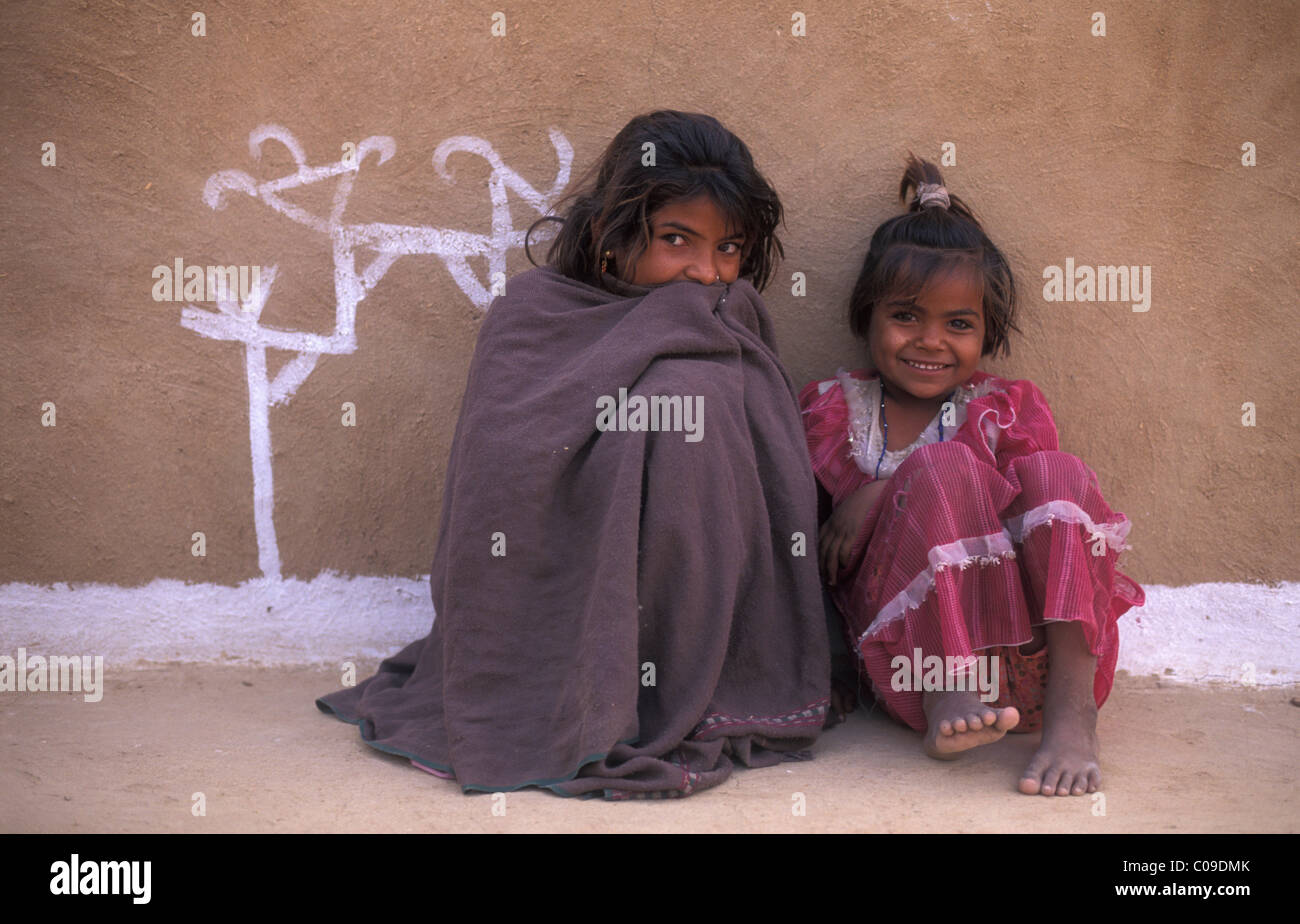 Children in front of a home, Thar Desert, Rajasthan, India, Asia Stock ...