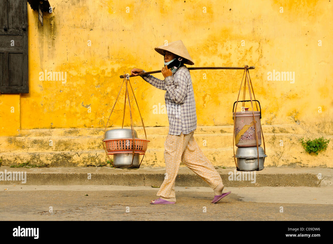 Vietnam goods hi-res stock photography and images - Alamy