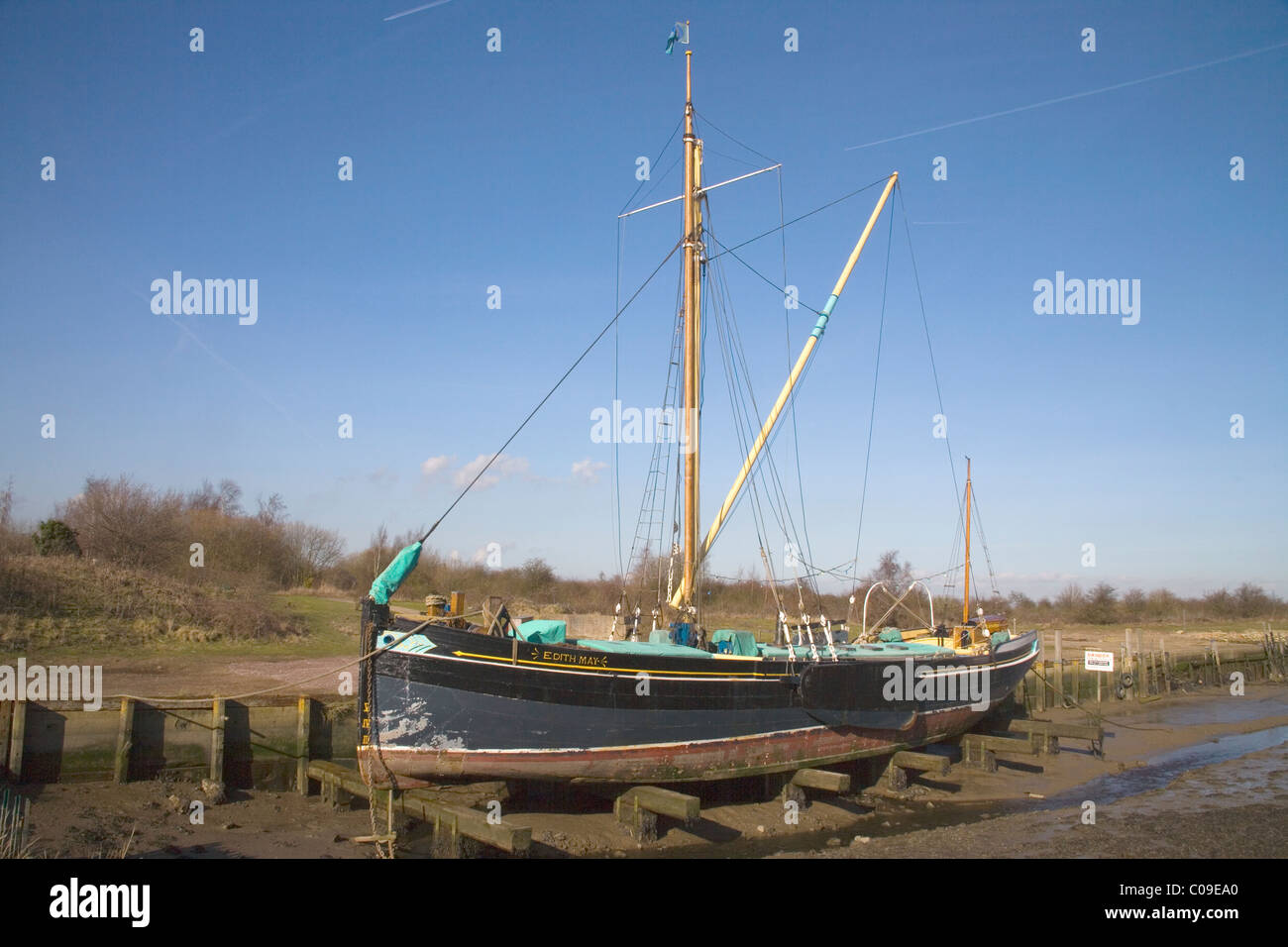 Lower River Thames High Resolution Stock Photography and Images - Alamy