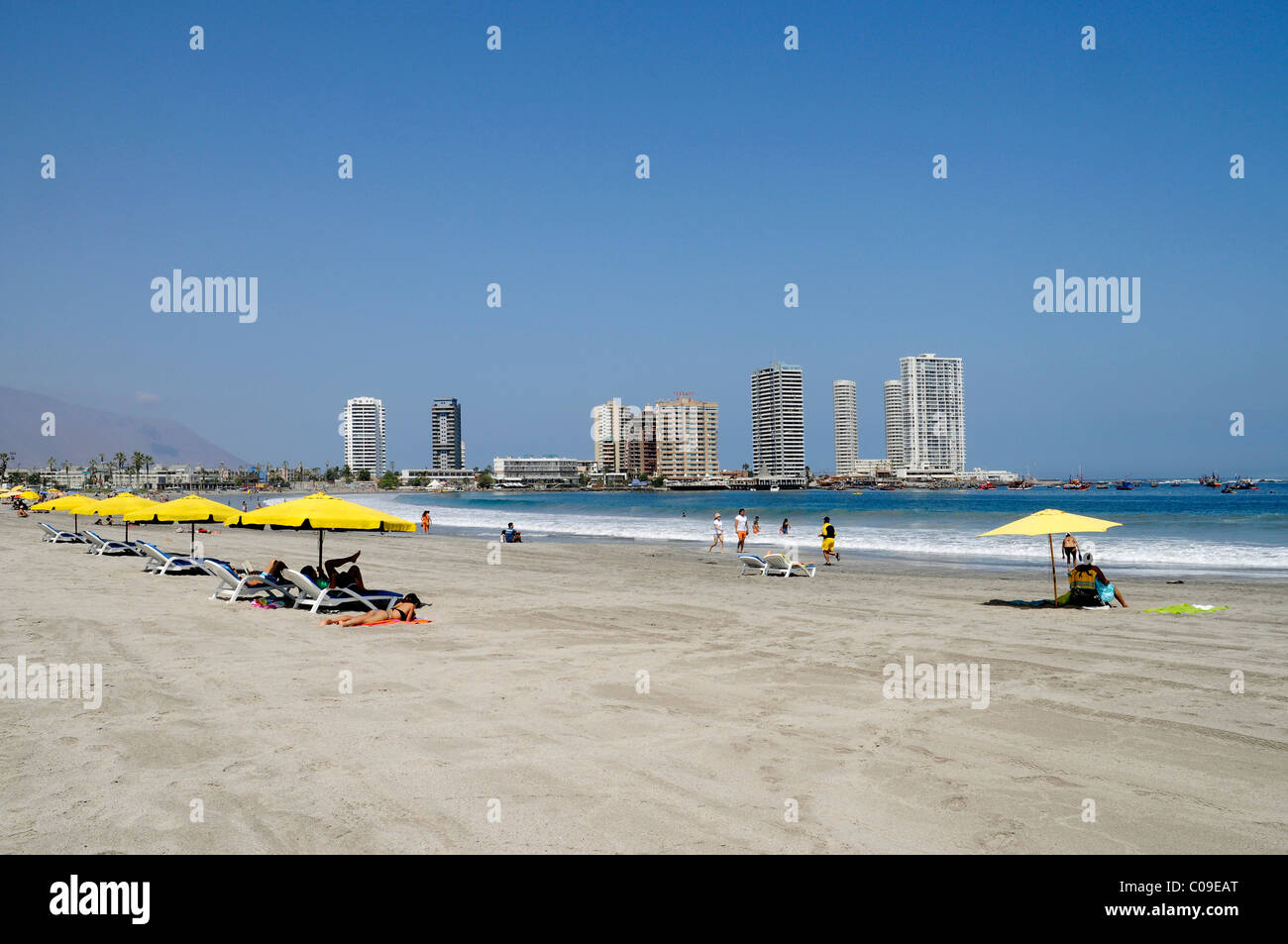 Chile iquique city cavancha beach hi-res stock photography and images ...