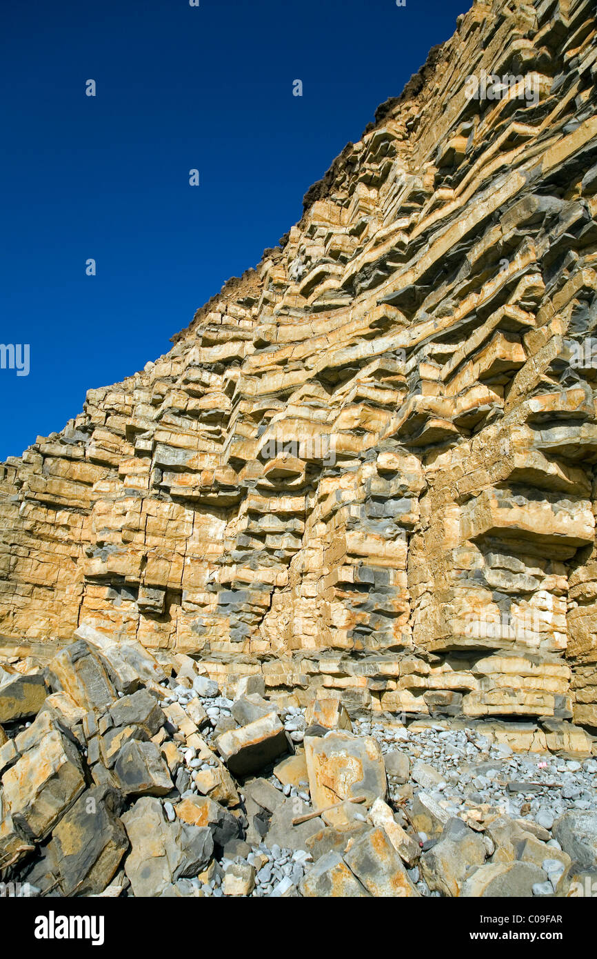 Crumbling rocks hi-res stock photography and images - Alamy